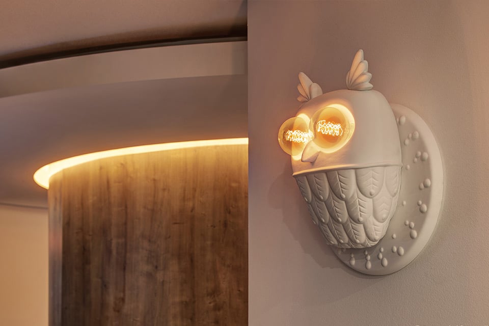 Here are 5 methods to determine the ideal height for wall lamps.