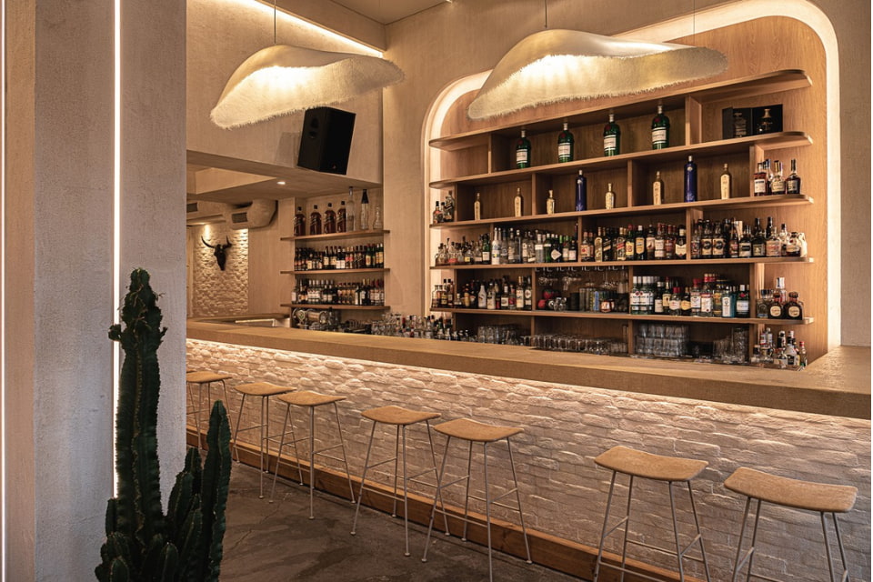 Bar counter lighting: how to choose the lamps