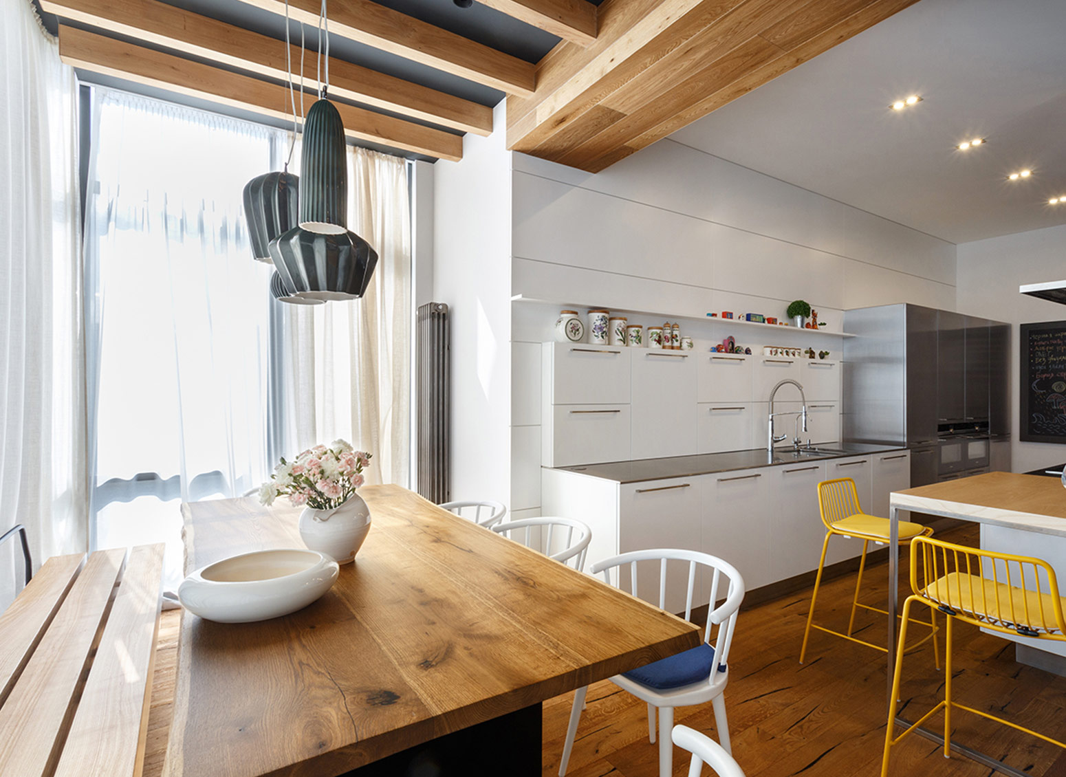 Get the perfect integration between natural and artificial light